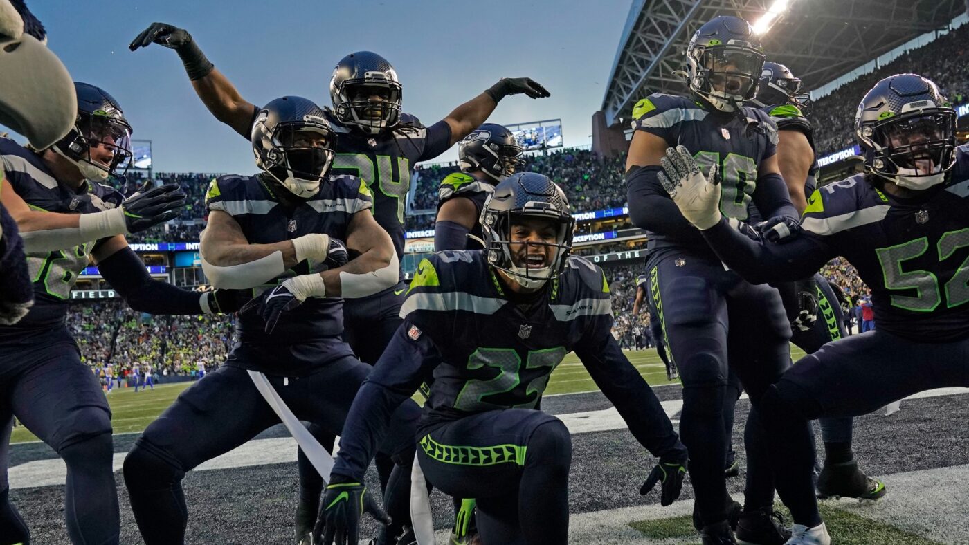 EMERGENCY POD: SEAHAWKS ARE GOING TO THE PLAYOFFS! – Hawk Blogger